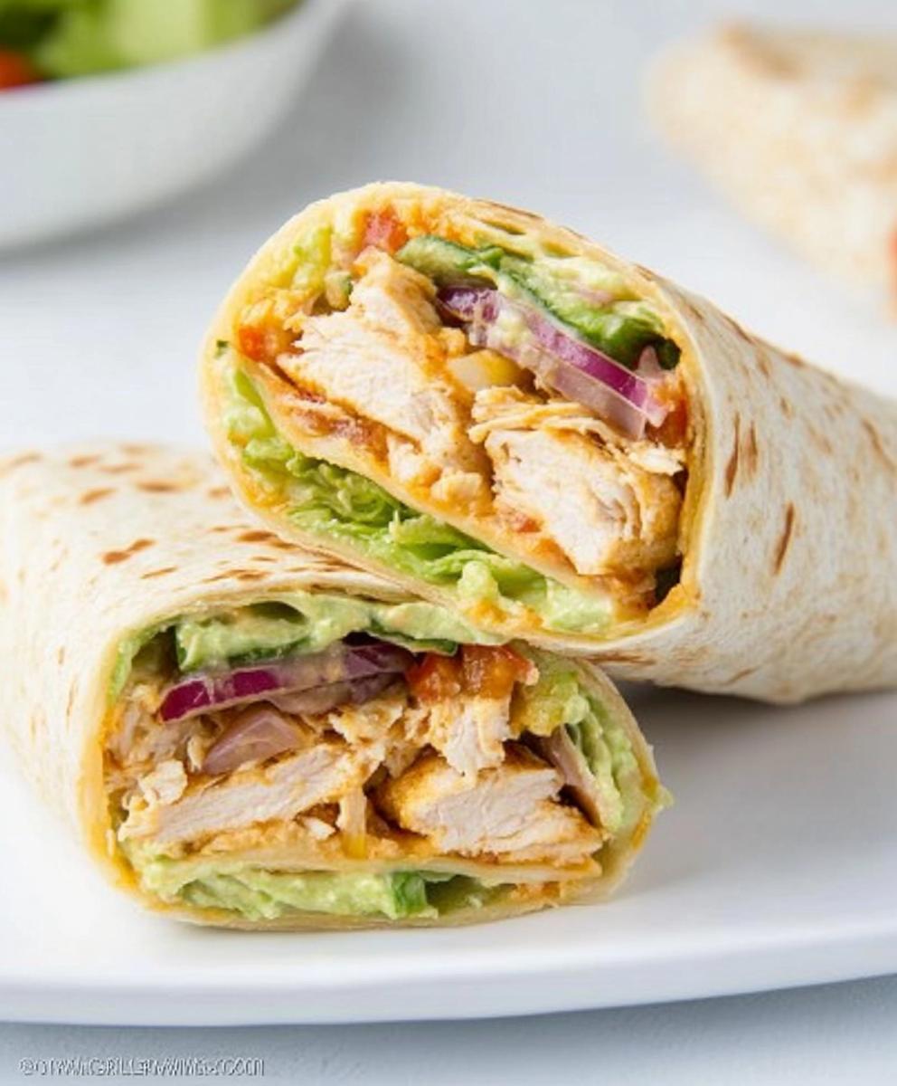 Crunchy Southwestern Chicken Wrap Recipe - tastycookingtips.com